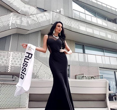 Leggy Model Evgenia Stefaneko Joins Stc Santorini 2019 Shoot The Centerfold®